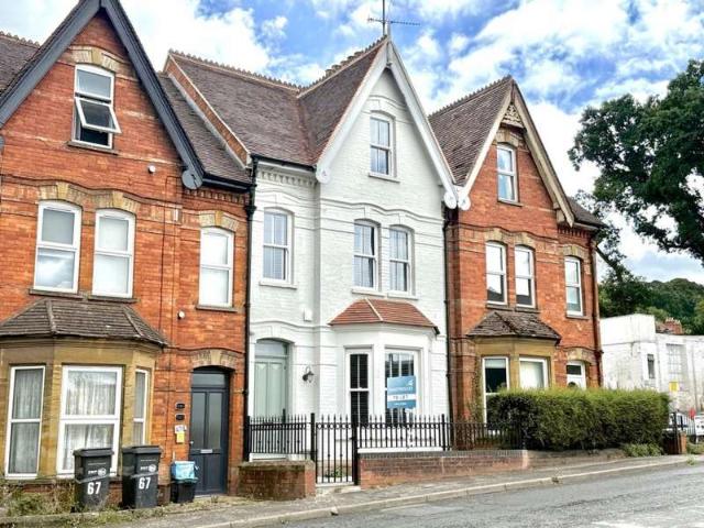 1 Bedroom Property