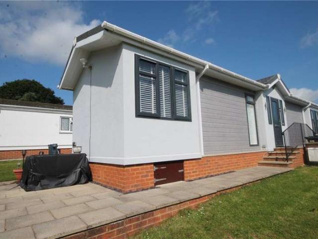 1 Bedroom Property