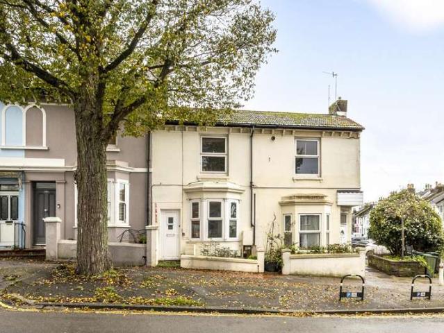 1 Bedroom Property