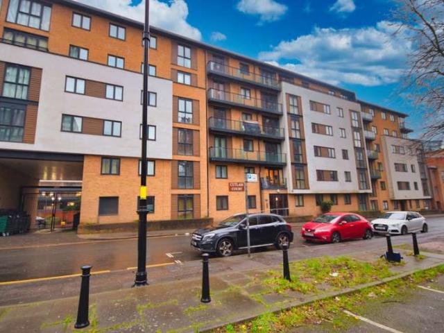 1 Bedroom Property