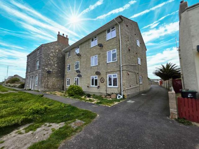 1 Bedroom Property