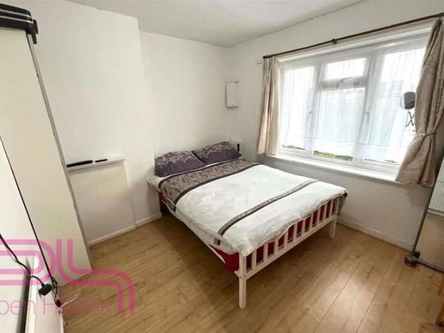 1 Bedroom Property