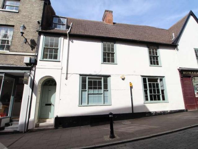 1 Bedroom Property