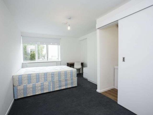 1 Bedroom Property