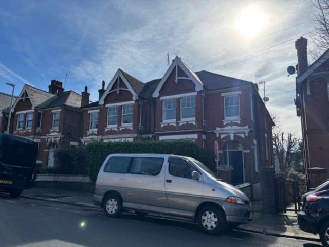 1 Bedroom Property