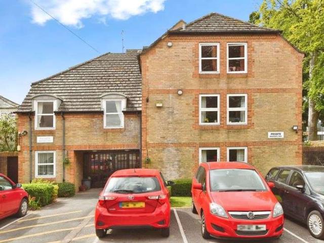 1 Bedroom Property