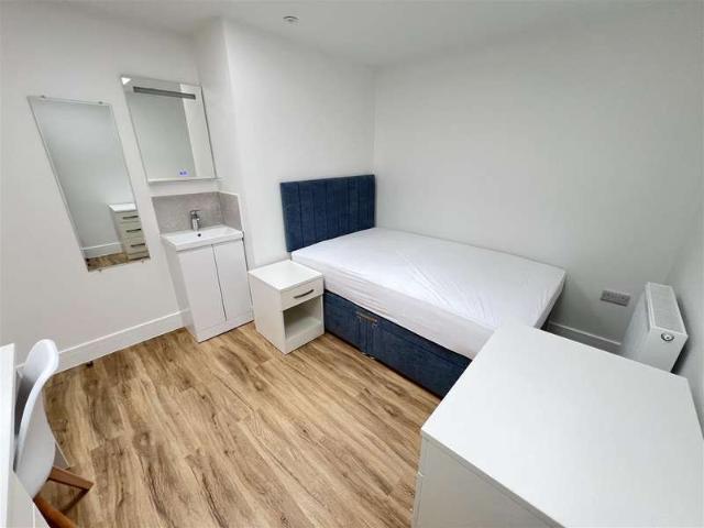1 Bedroom Property