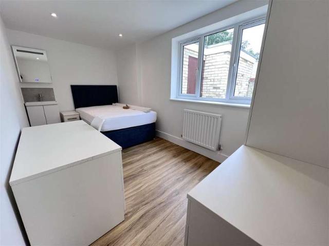 1 Bedroom Property