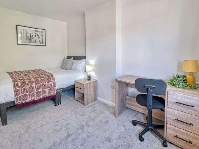 1 Bedroom Property
