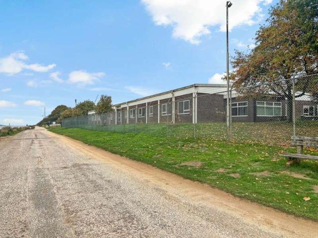 1 Bedroom Property