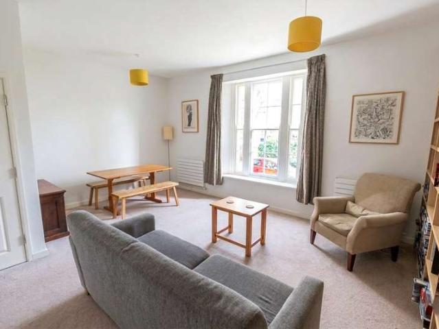1 Bedroom Property