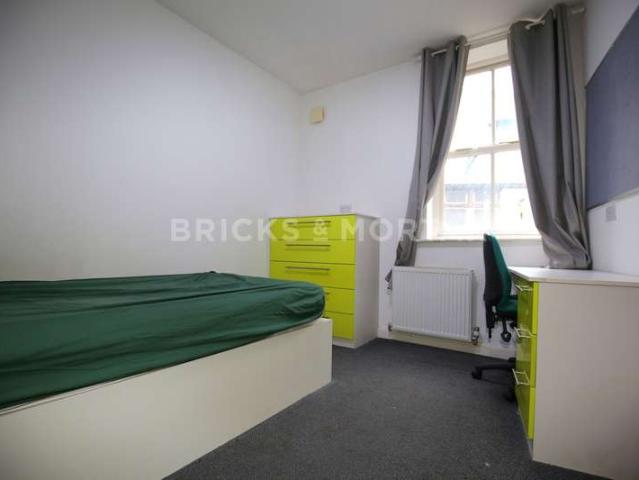1 Bedroom Property