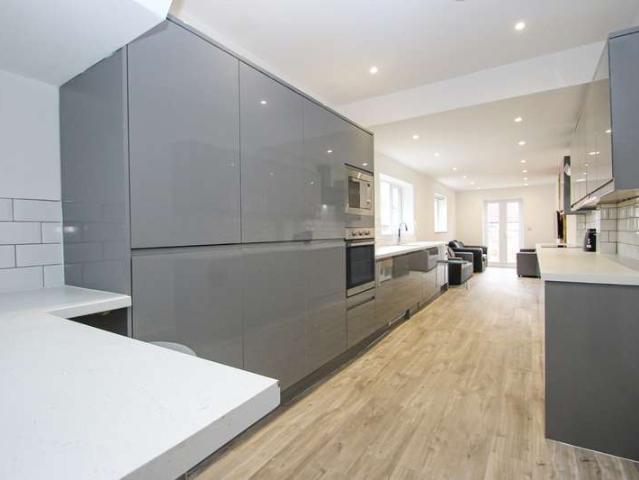 1 Bedroom Property