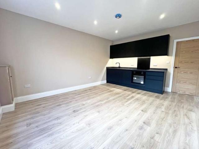 1 Bedroom Property