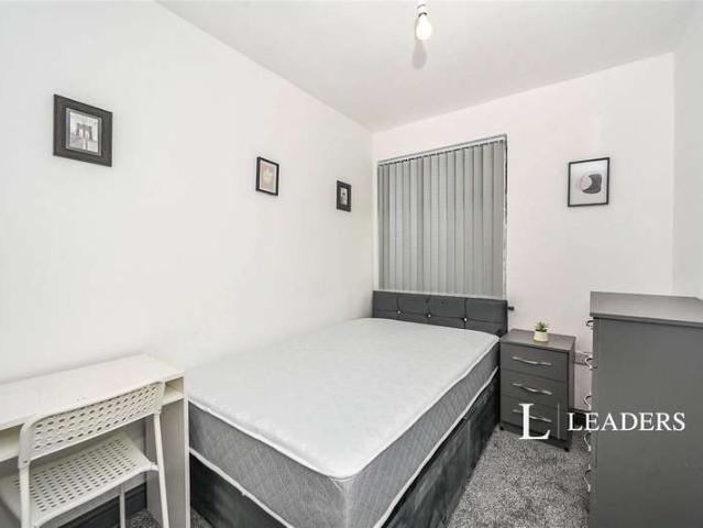 1 Bedroom Property