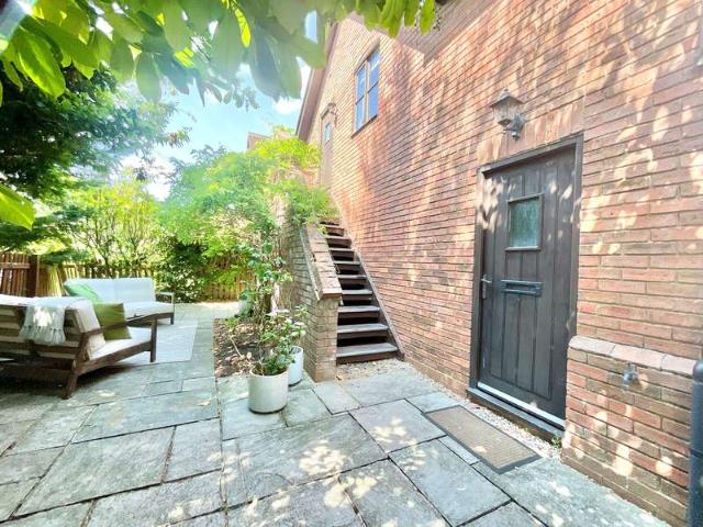 2 Bedroom Property