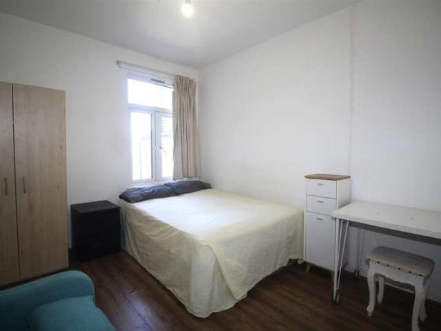 1 Bedroom Property
