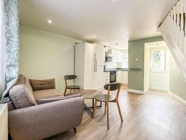 1 Bedroom House