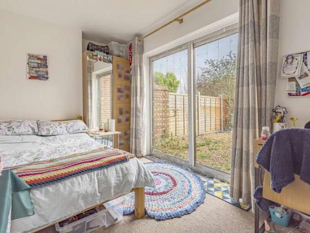 1 Bedroom Property