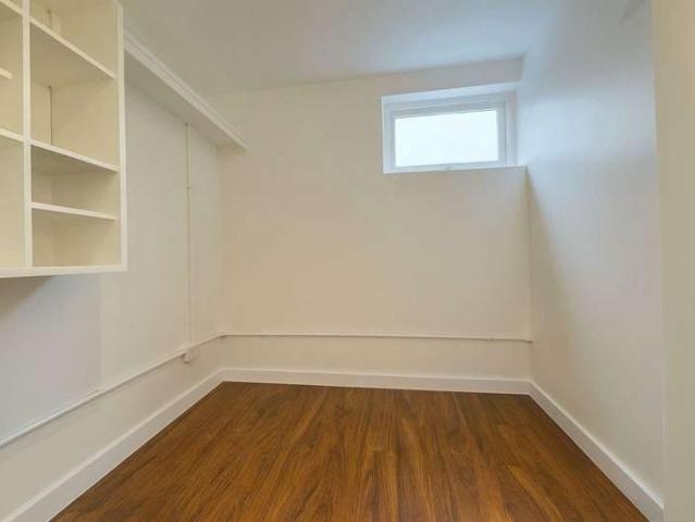 1 Bedroom Property