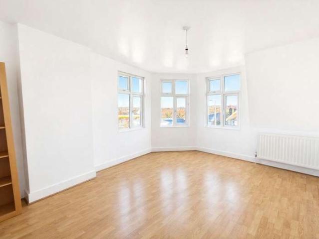1 Bedroom Property