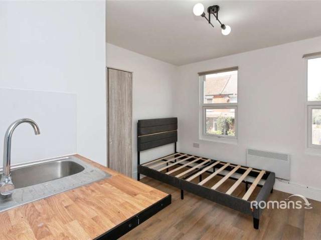 1 Bedroom Property