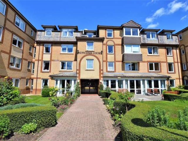 1 Bedroom Property