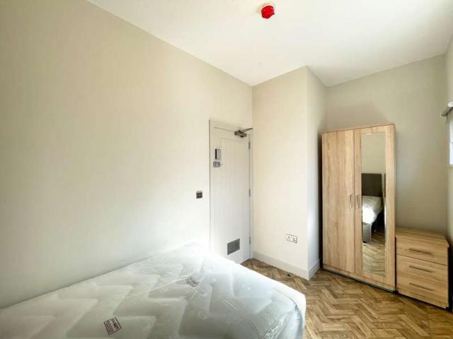 1 Bedroom Property