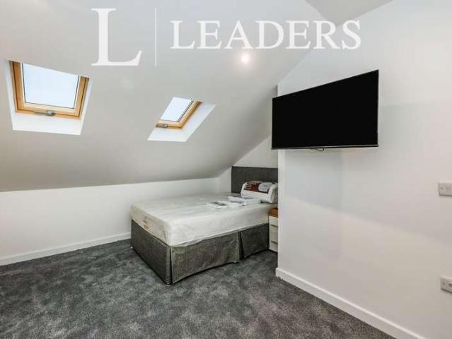 1 Bedroom Property