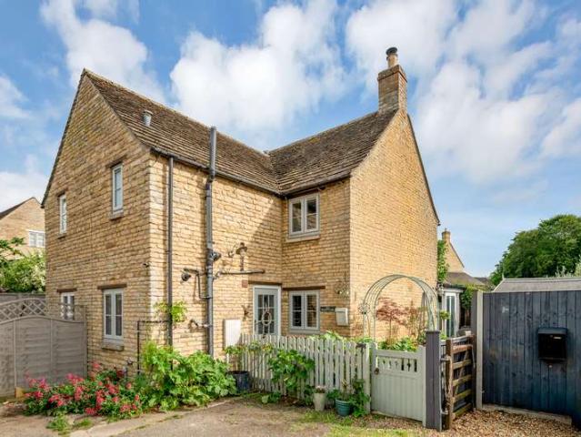 1 Bedroom Property