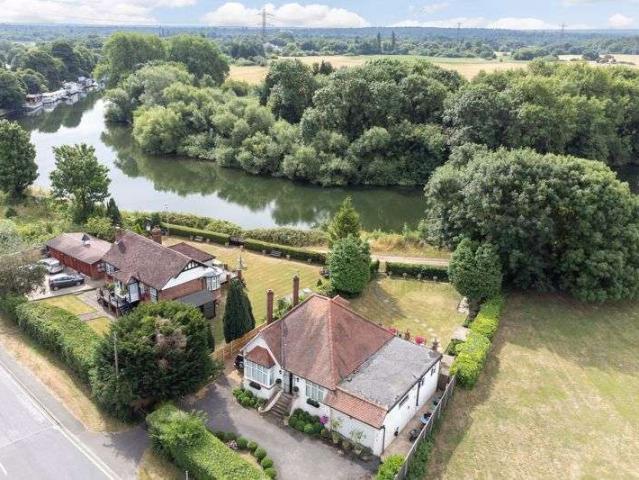 1 Bedroom Property