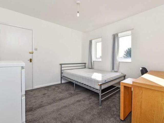 1 Bedroom Property
