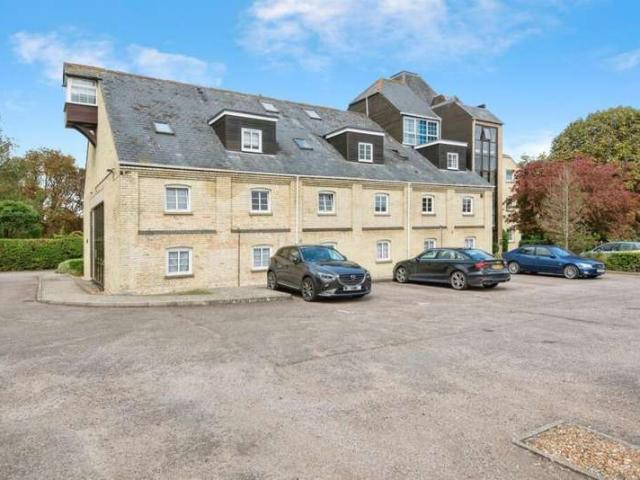 1 Bedroom Property