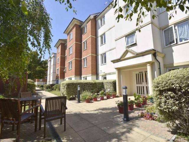 1 Bedroom Property
