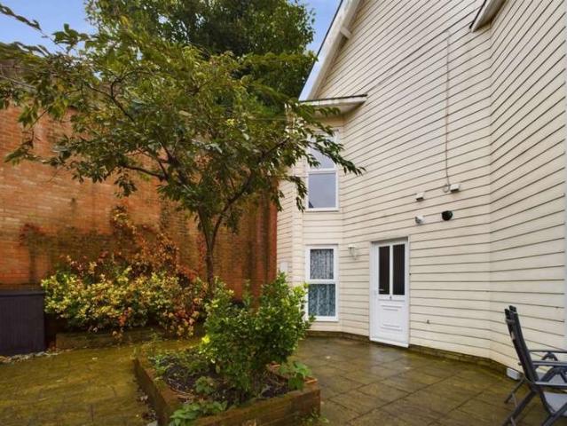 1 Bedroom Property