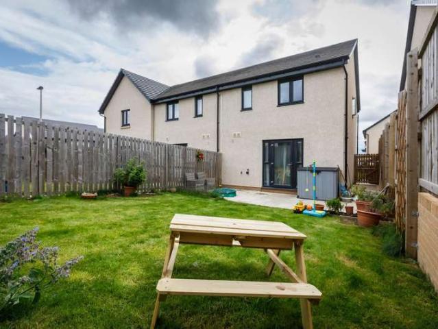 1 Bedroom Property