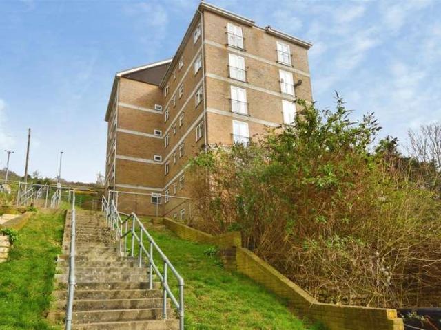 1 Bedroom Property