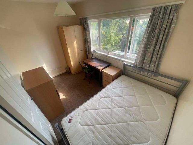 1 Bedroom Property