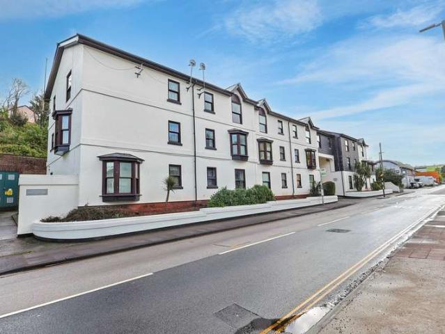 1 Bedroom Property