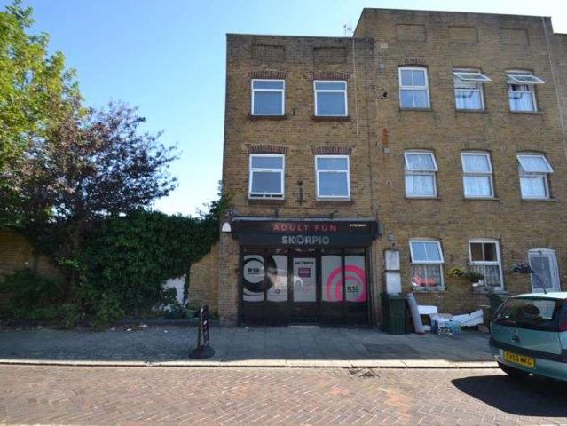 1 Bedroom Property
