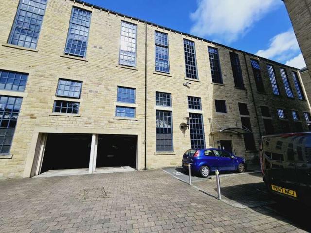 1 Bedroom Property