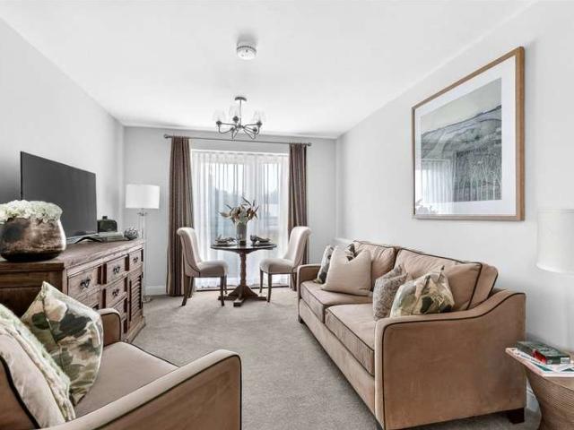 1 Bedroom Property