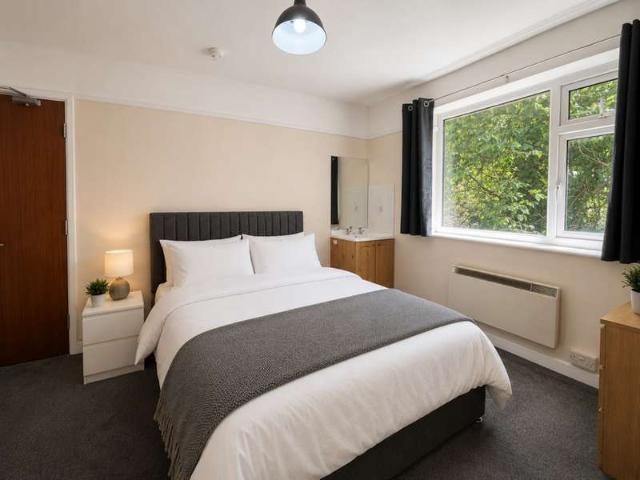 1 Bedroom Property