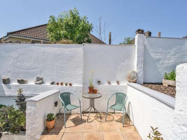 1 Bedroom Property