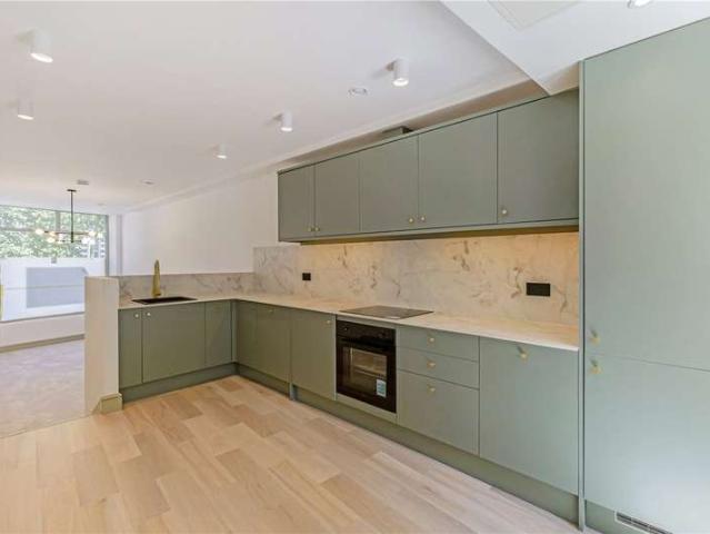 1 Bedroom Flat