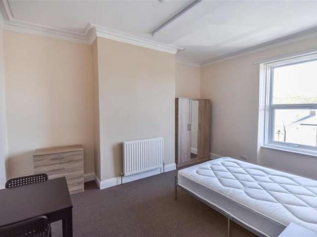 1 Bedroom Property