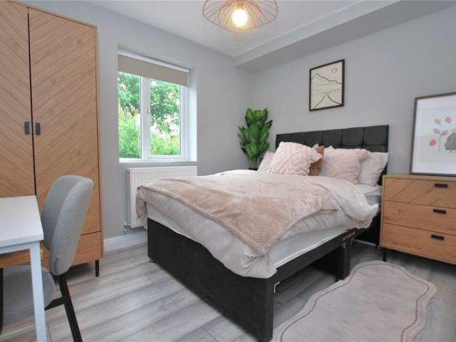 1 Bedroom Property