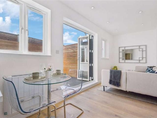1 Bedroom Property