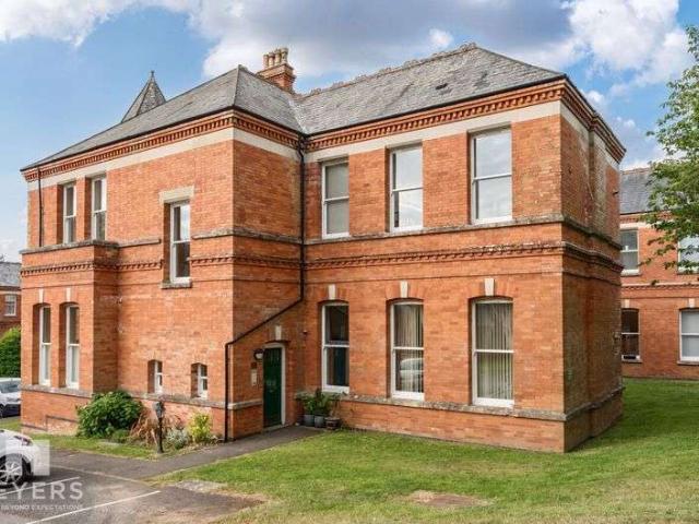 1 Bedroom Property
