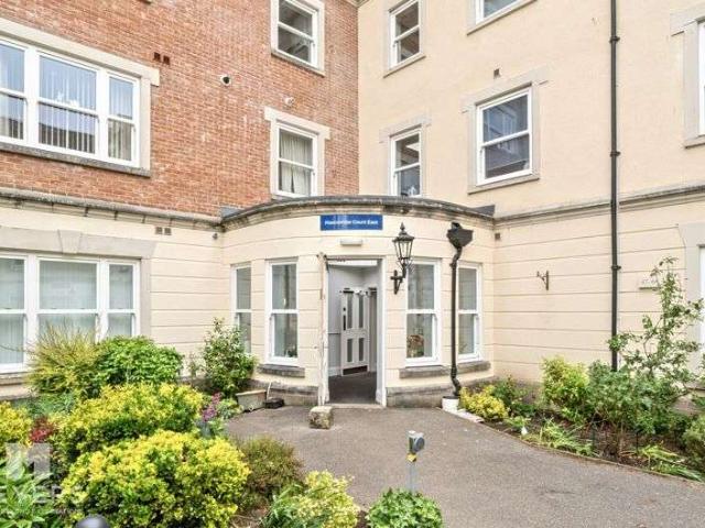 1 Bedroom Property